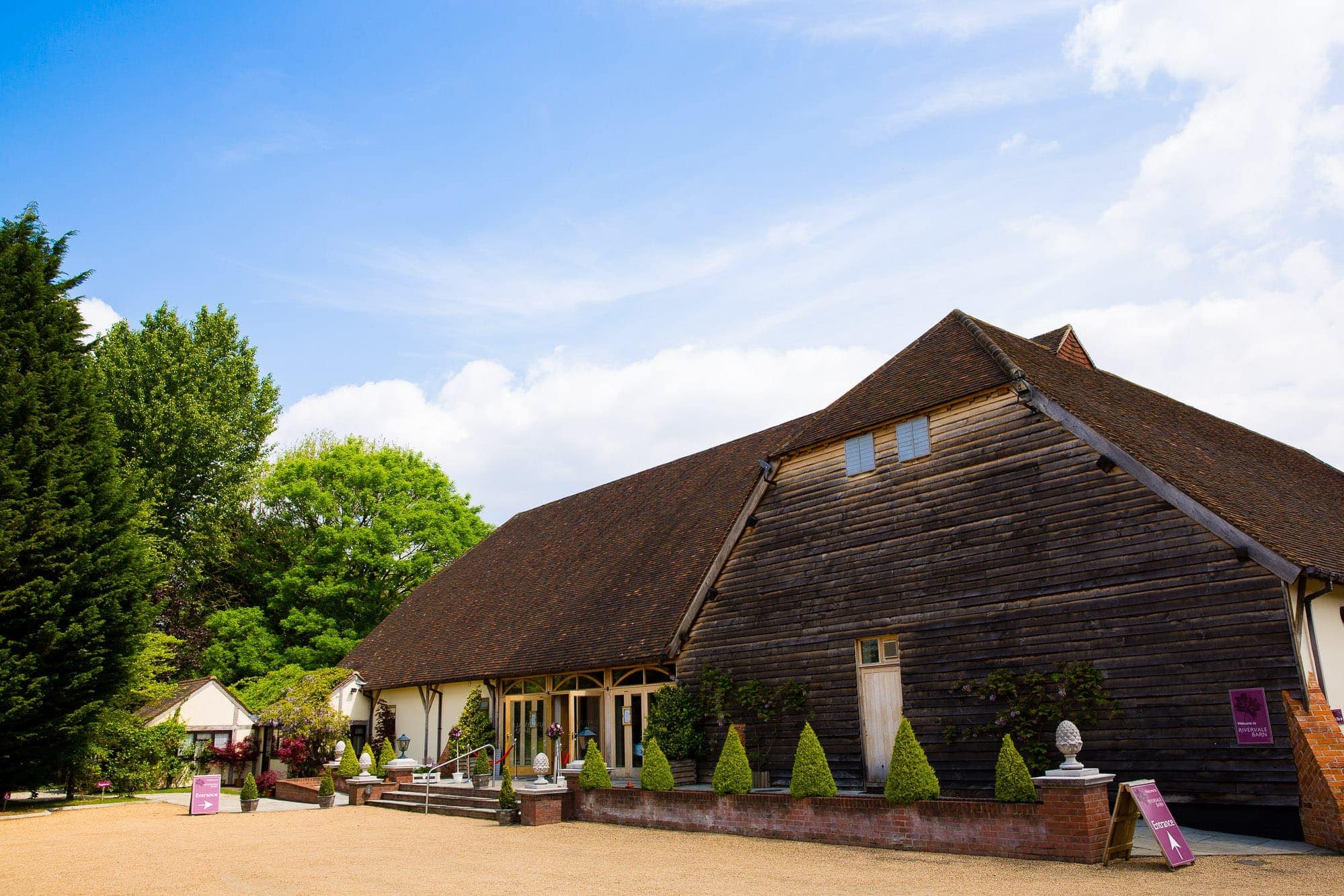 Rivervale Barn Wedding Photographer | Tansley Photography